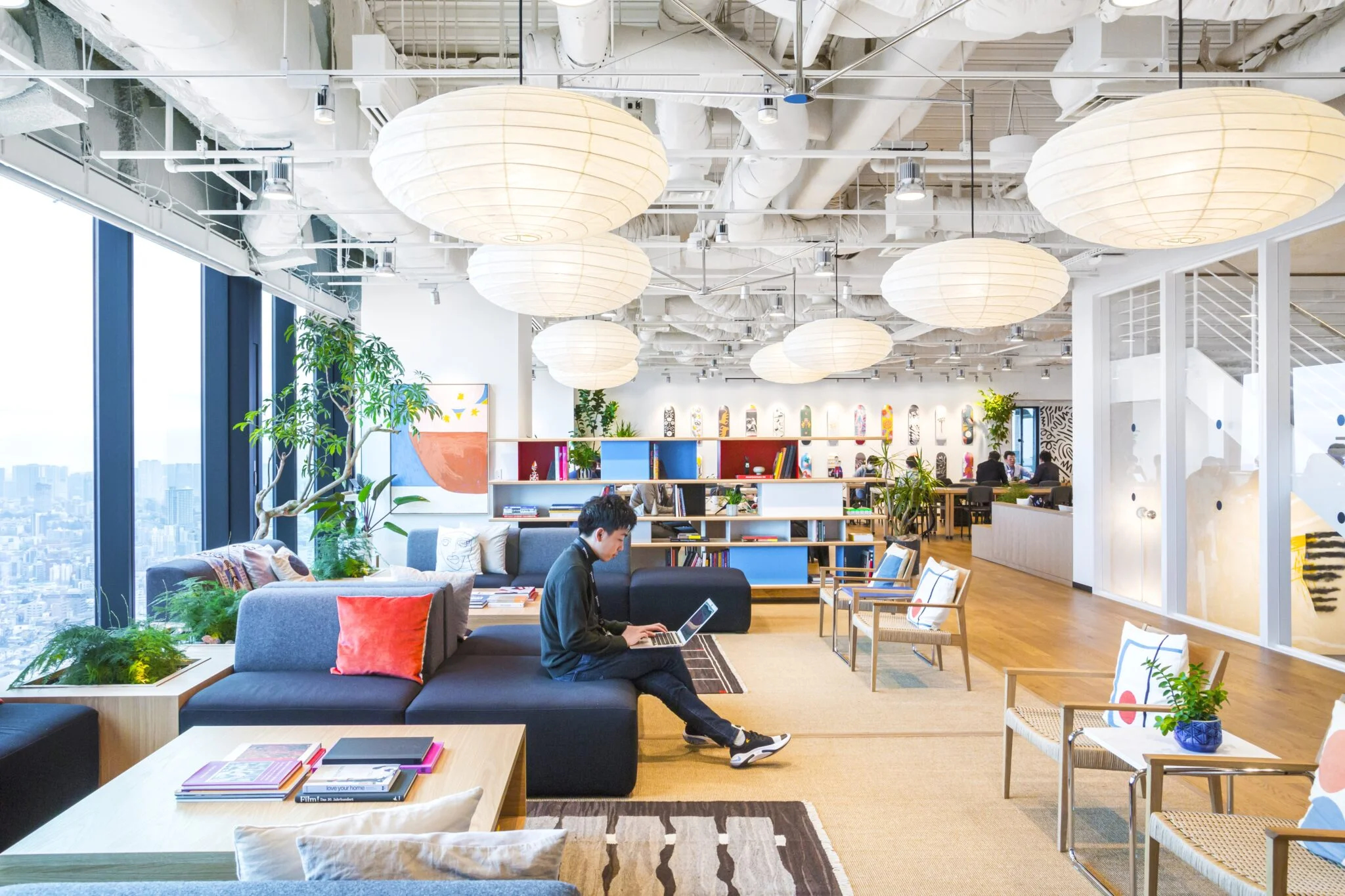 Office space and workspace solutions | WeWork Japan