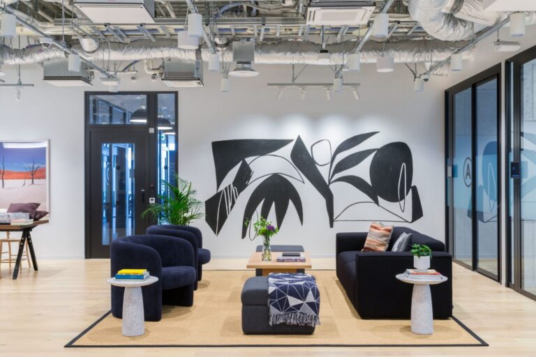 WeWork Hareza 池袋の拠点紹介 | アクセス/設備/入居者の声 | WeWork