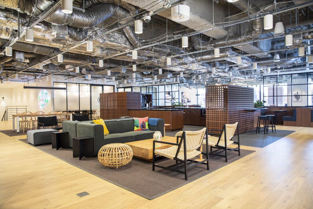 Discover Workspaces in Hibiya Area | WeWork WeWork HIBIYA FORT TOWER